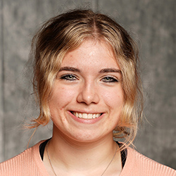 Riley Del Monte – The Mirror